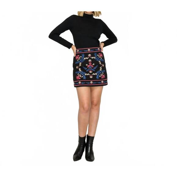 LOVE WEDNESDAY | Skirts | New Love Wednesday Embroidered Floral Mini ...